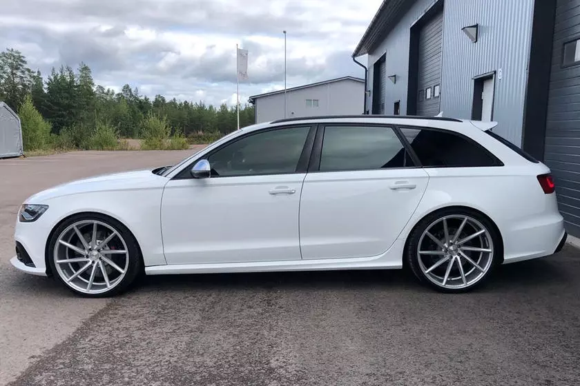 O le umiaina o Kimi Raikkonen's 670-HP Audi RS6 Avant o le a sili 96962_3