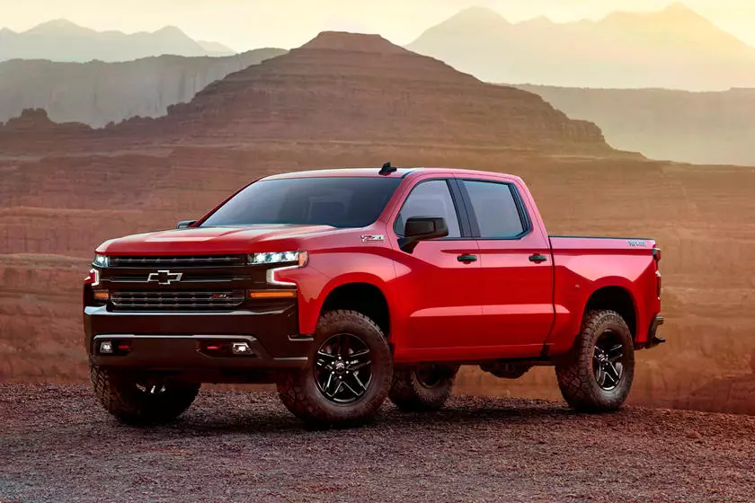 2019-2021 Chevrolet Silverado 1500 Vista de Ângulo Frontal