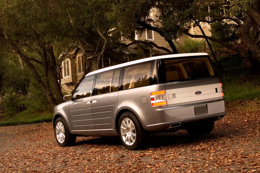 Офіційно: попрощайтеся з Ford Flex 97337_5