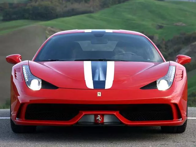 Паляпшэнне навыкаў, сістэма тэлеметрыі Ferrari можа выратаваць аўтамабілі ўладальнікаў 97494_1