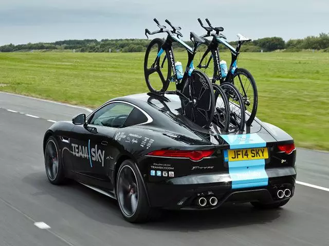 ஜாகுவார் F-Type Tour de France சிறப்பு பதிப்பை வெளியிட்டது 97550_2