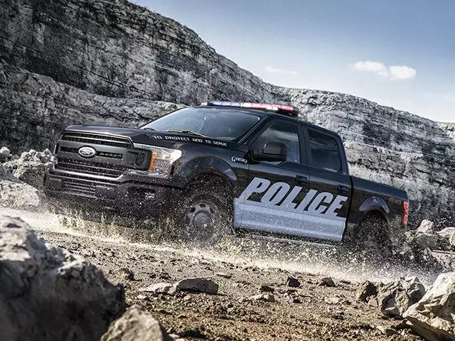 福特推出用於警察職責的鋁製 Expedition SUV 97989_2