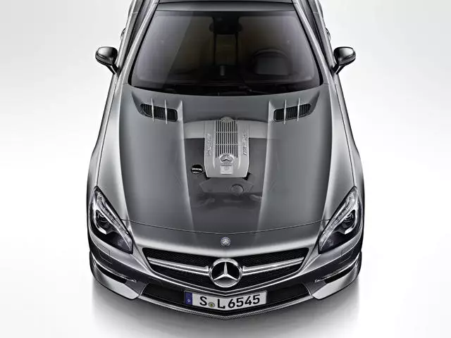 Mercedes-Benz SL65 AMG «45th Anniversary» թողարկումը գալիս է Նյու Յորքում 98367_2