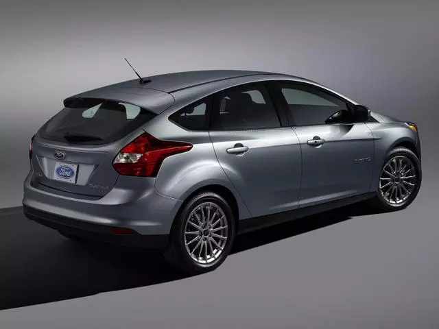 Ford откладывает выпуск Focus Electric 98631_2