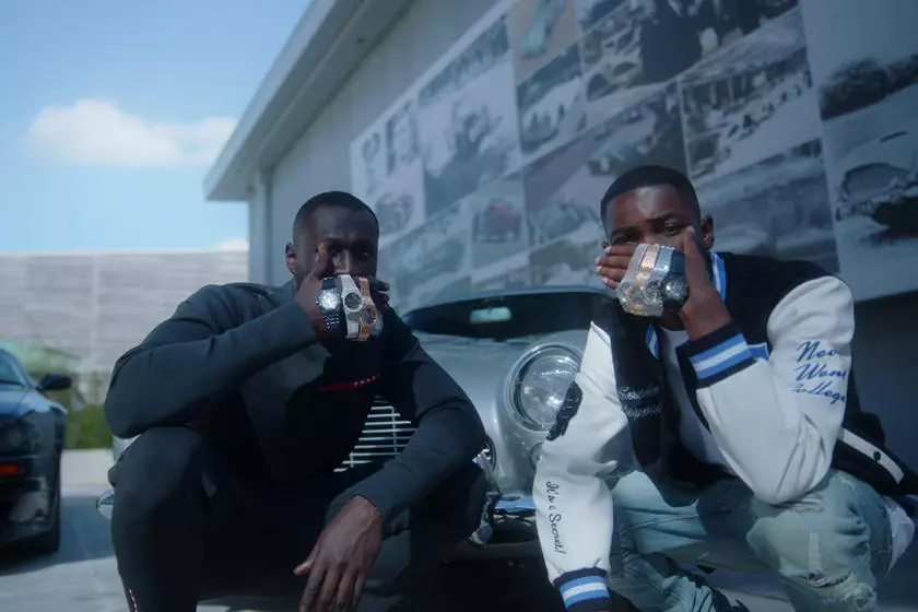 Les rappeurs britanniques Santan Dave et Stormzy envahissent le QG d'Aston Martin 9864_11