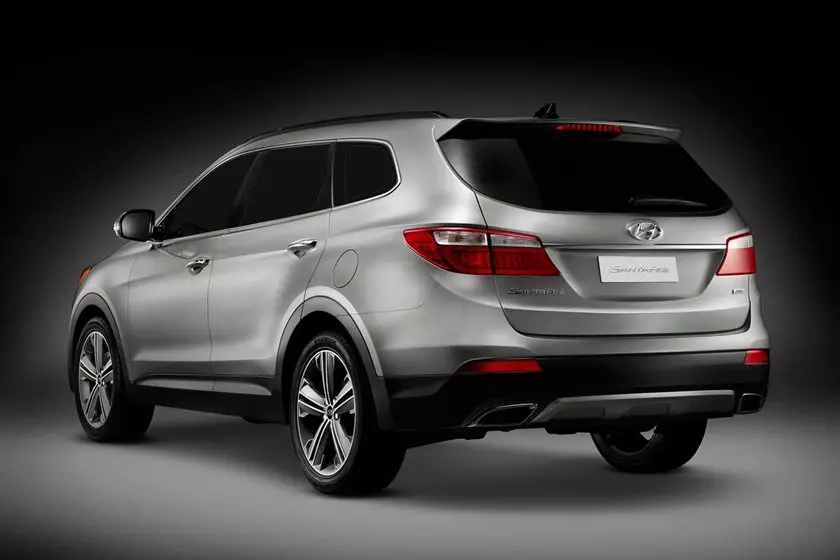 Le migliori alternative al minivan del 2018: Hyundai Santa Fe 9894_3