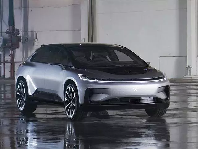 Faraday Future Yn Wynebu Cyfreitha $1.8 miliwn 99003_1