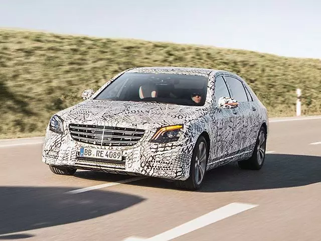 Mercedes прадэманструе новы S-клас у Шанхаі на наступным тыдні 99228_2