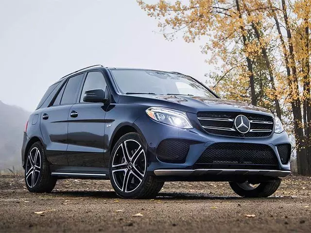 Mercedes-Benz GLE43 SUV Inowedzera AMG Range kusvika 34 Models 99659_1